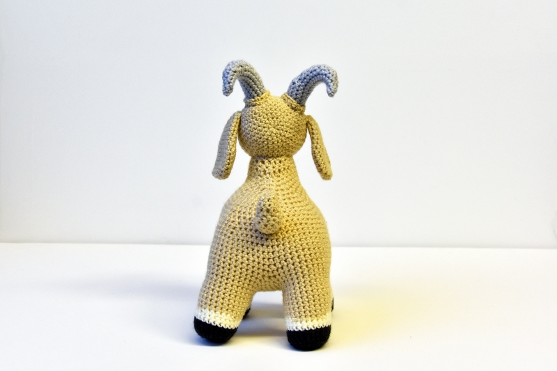 Goat amigurumi pattern - Amigurumi.com