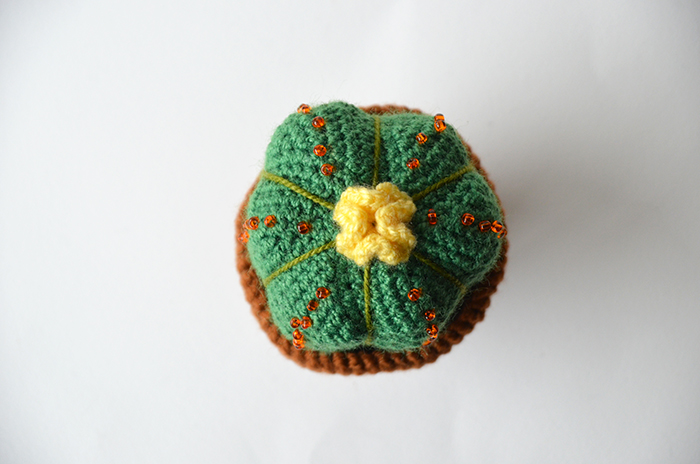 Small Cactus amigurumi pattern - Amigurumi.com