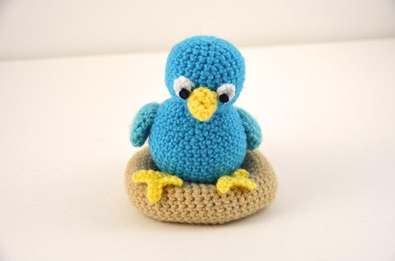 Tweety the BIrd amigurumi pattern - Amigurumi.com