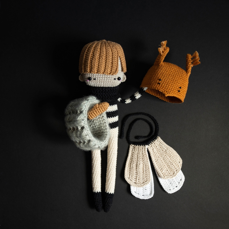 MegaMoth - Superherumi amigurumi pattern - Amigurumi.com