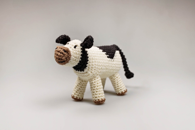 Polly The Cow amigurumi pattern - Amigurumi.com