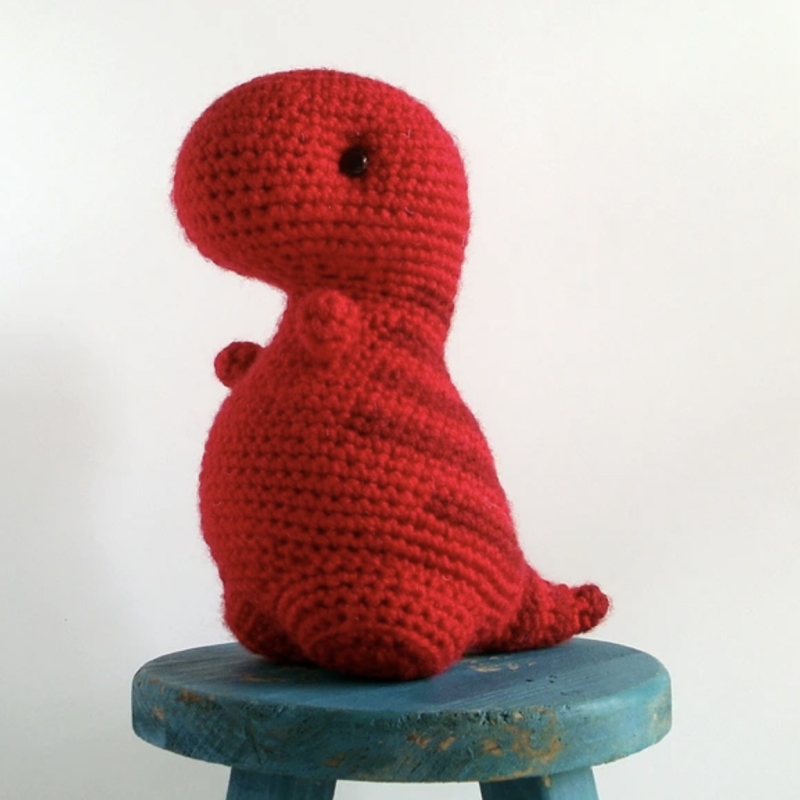 Timothy the T-rex amigurumi pattern - Amigurumi.com