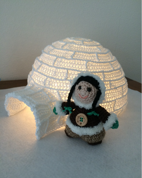 Inuit and Igloo amigurumi pattern - Amigurumi.com
