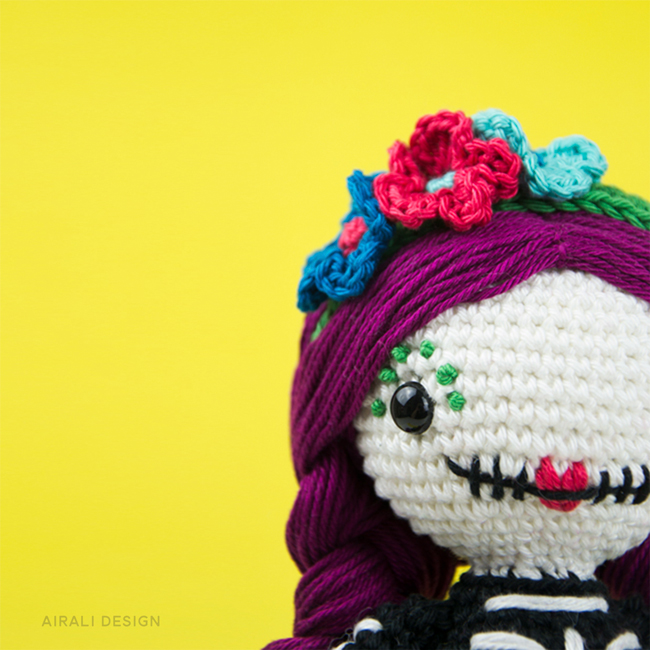 Sugar Skull Doll amigurumi pattern - Amigurumi.com