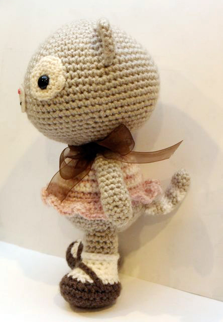 Calliope Cat amigurumi pattern - Amigurumi.com