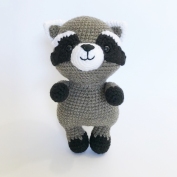 Lucy the Fox amigurumi pattern - Amigurumi.com